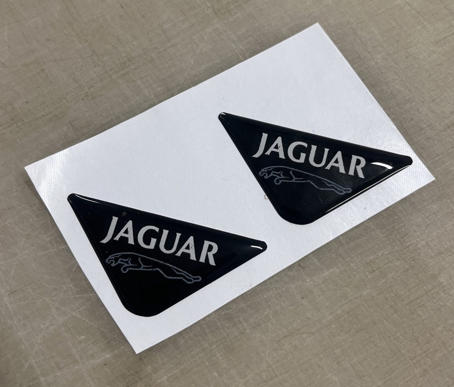 Number Plate Corner Gel Badges - The Sticker Guys